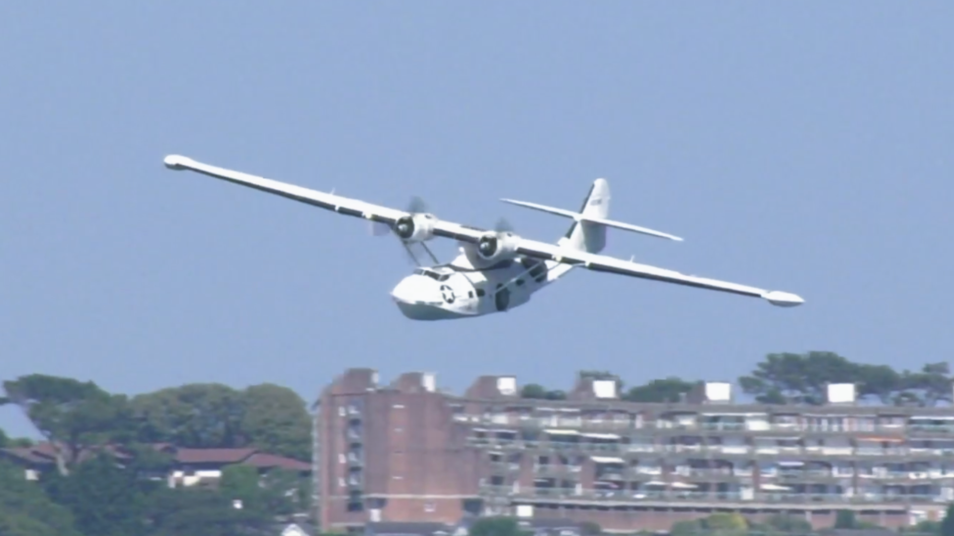 Beautiful Catalina Over The Bay - English Riviera Airshow 2024 ...